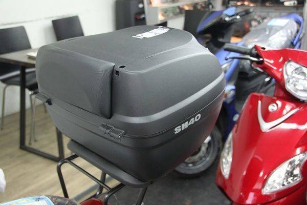 SB300 後行李箱 SH40＊ SYM|-益隆車業網路購物平台-商品介紹