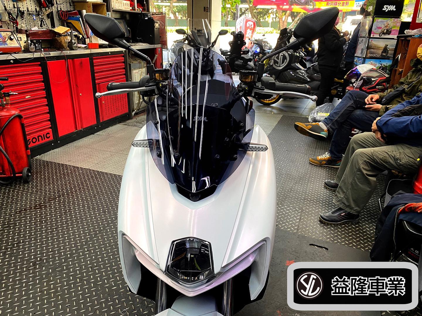 SYM MMBCU 曼巴 158 JST|-益隆車業網路購物平台-商品介紹